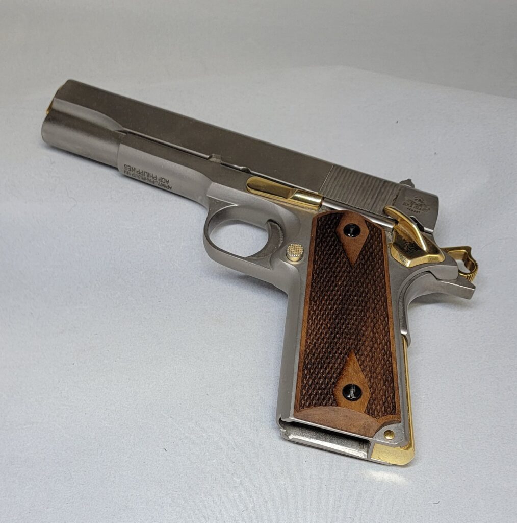 1911 Full-Size Walnut Grips with Double Diamond Checkering